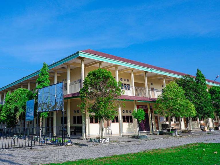 Maukuliah | Sekolah Tinggi Keguruan dan Ilmu Pendidikan Nurul Huda Sukaraja (Sekarang sudah ...